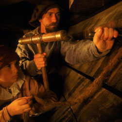 The First Thanksgiving: Journey on the Mayflower