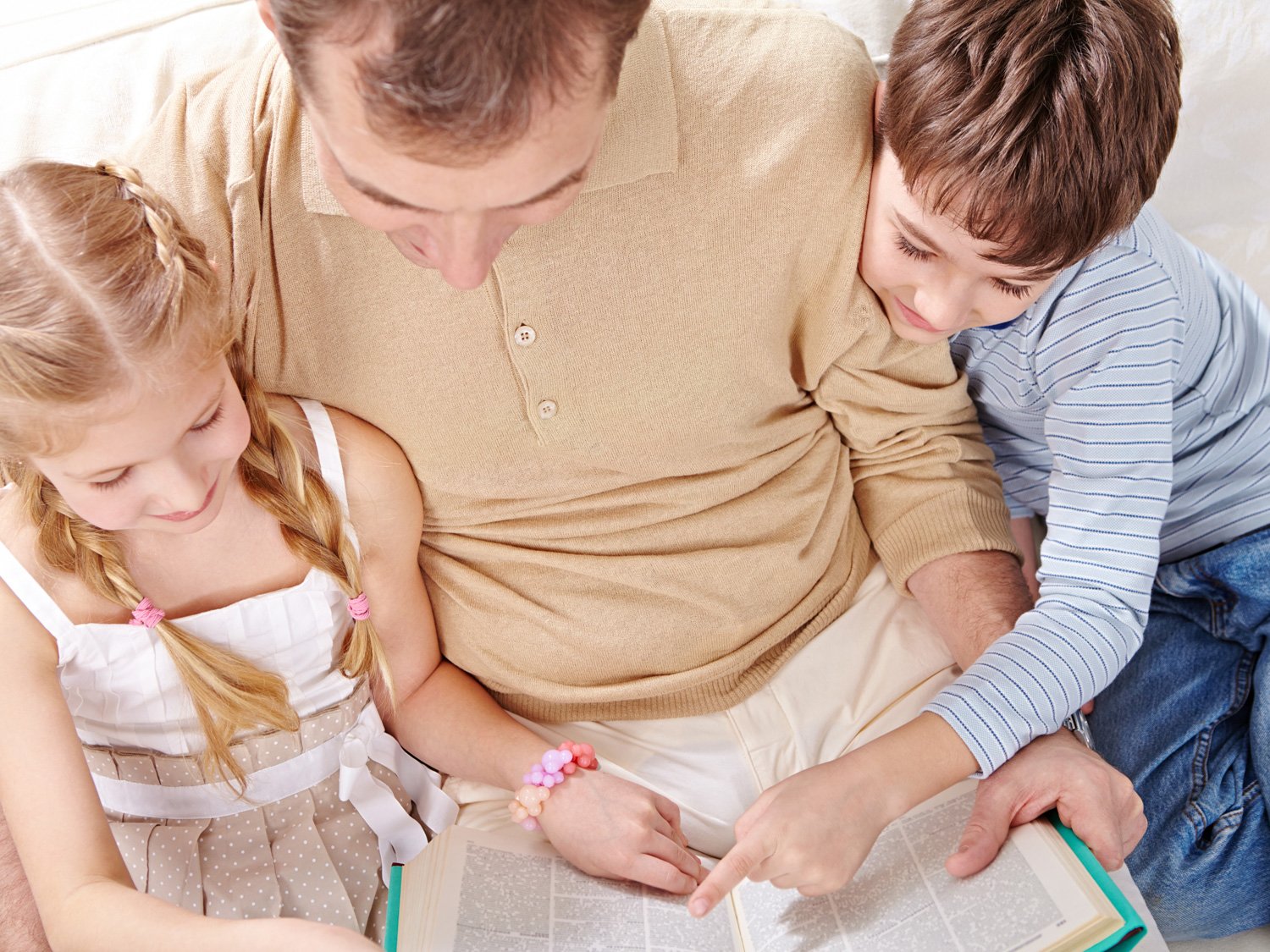 5 Fun Dictionary Games for Kids