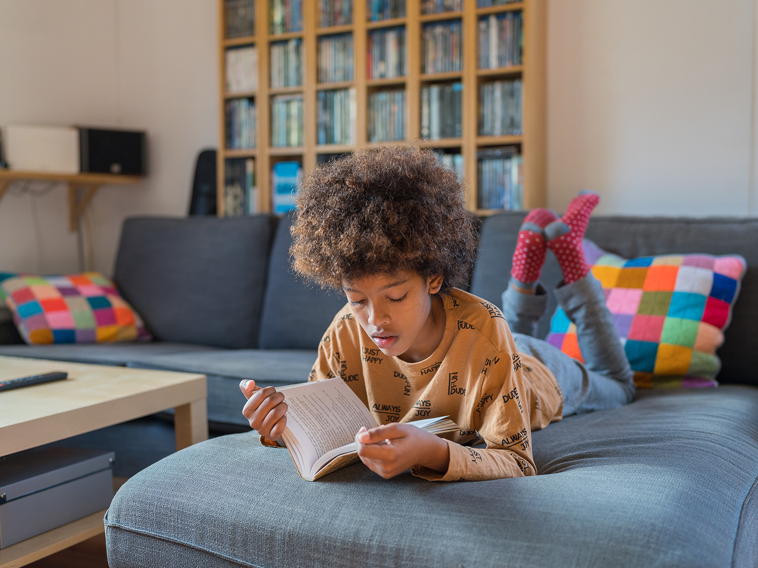 How to Create Literacy-Rich Homes (Even on a Budget) | Scholastic