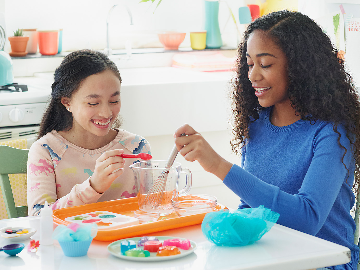 10 Activities to Nurture a Child’s Interest in Science