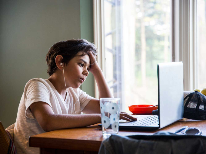 Signs Your Child Is Being Cyberbullied
