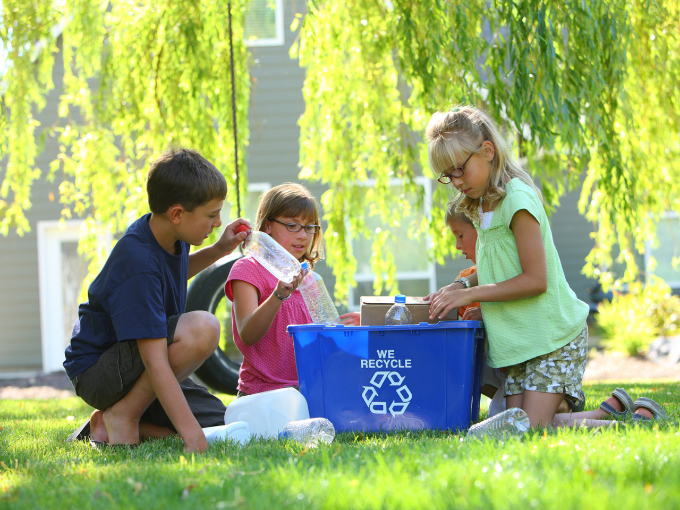 8 Super Community-Service Starters for Kids