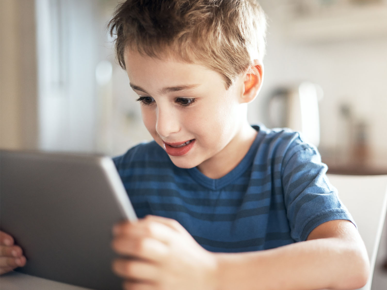 7 Literacy Apps for Older Readers