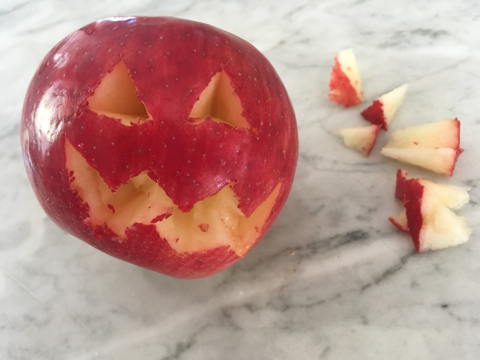 Halloween Crafts for Kids: Mummified Apples