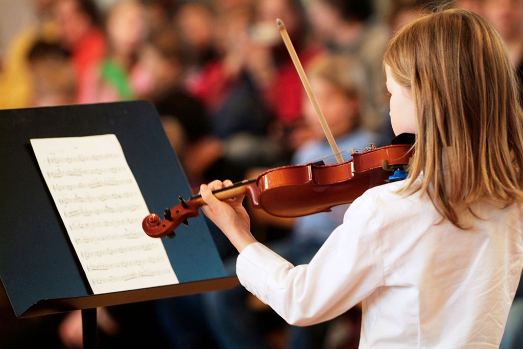6 Ways to Support Your Child Before a Stage Performance